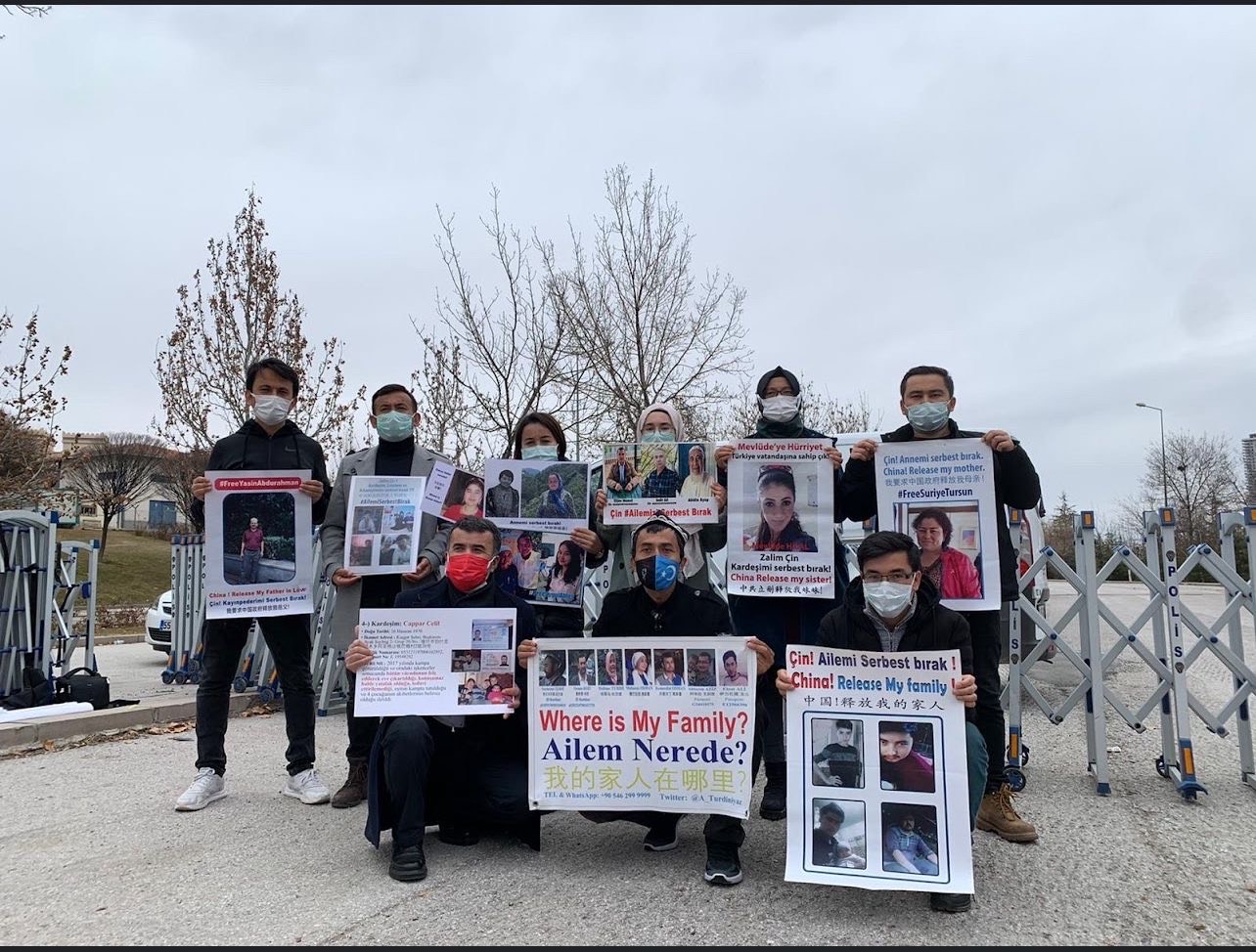 一个维吾尔家庭的故事 - Uyghur Human Rights Project